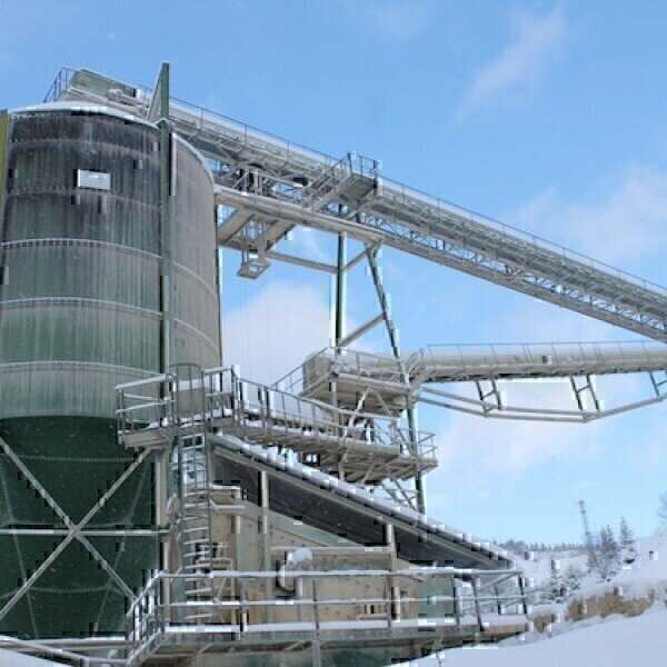 What Are the Benefits of Oil Storage Tanks? Petro Online