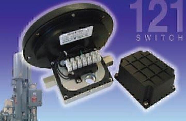 New, Heavy Duty, Indicating Differential Pressure Switch Petro Online